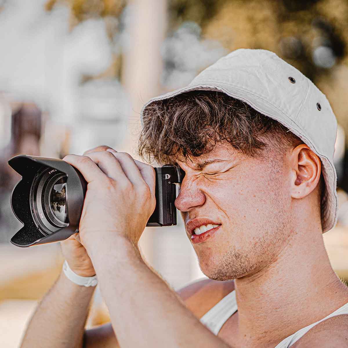 Get Local Photography Clients Using Instagram - ForCreators.com